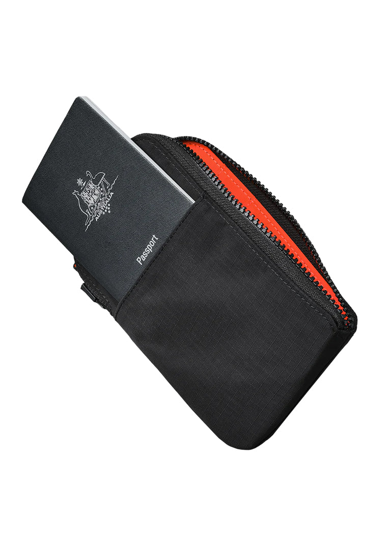 Alpaka Zip Travel Wallet - MORE by Morello Indonesia