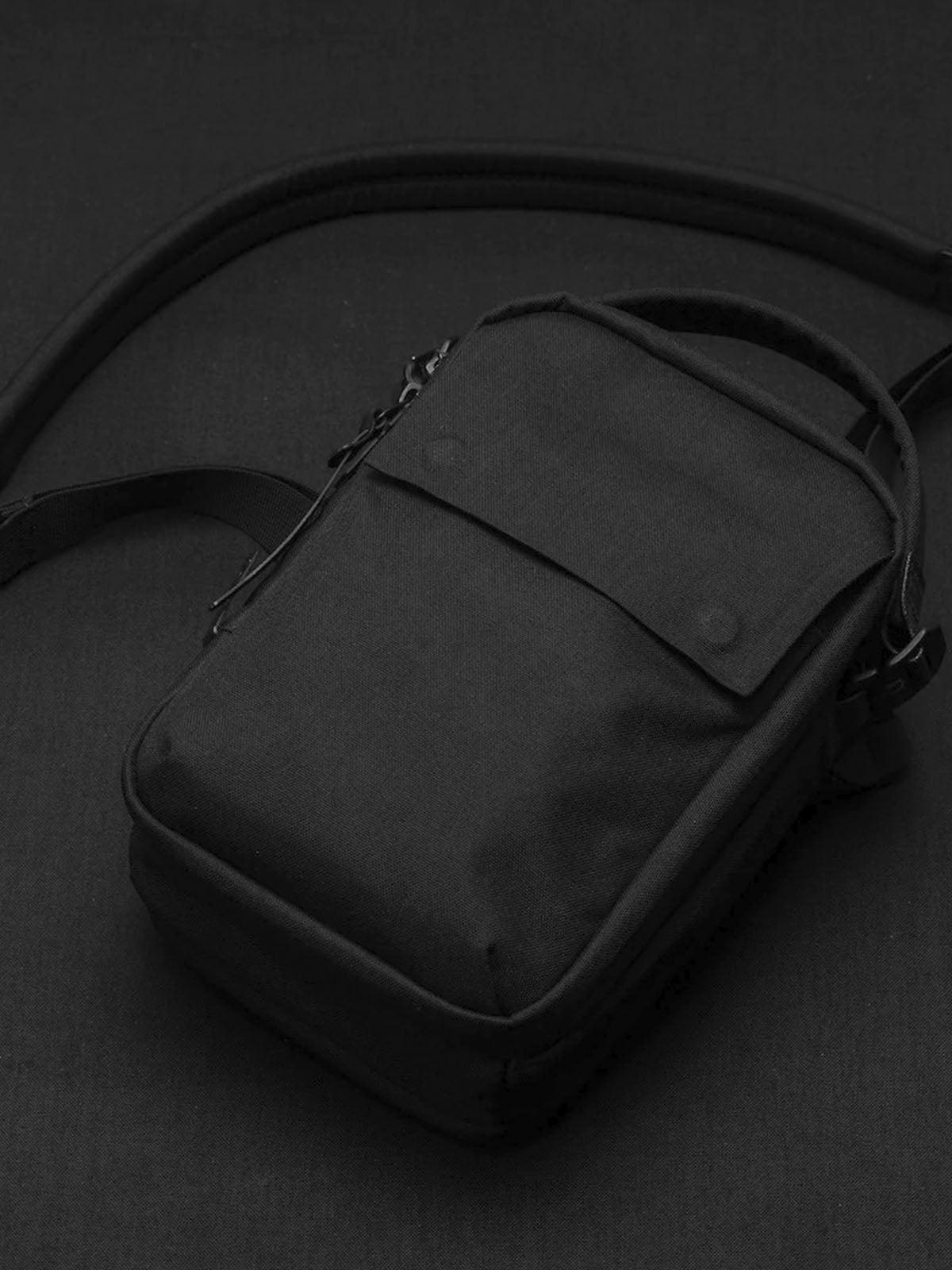 Black Ember Kompak - MORE by Morello Indonesia